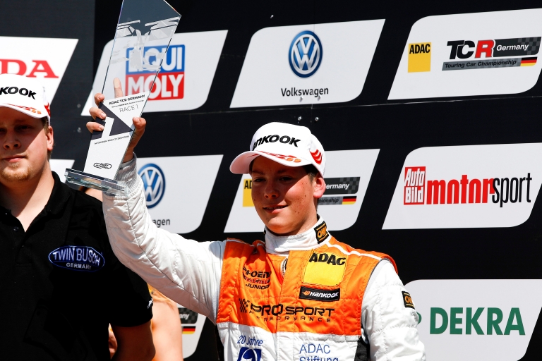 Max Hesse feiert Rookie-Sieg in Most – Max Hesse – powered by Fast-Media